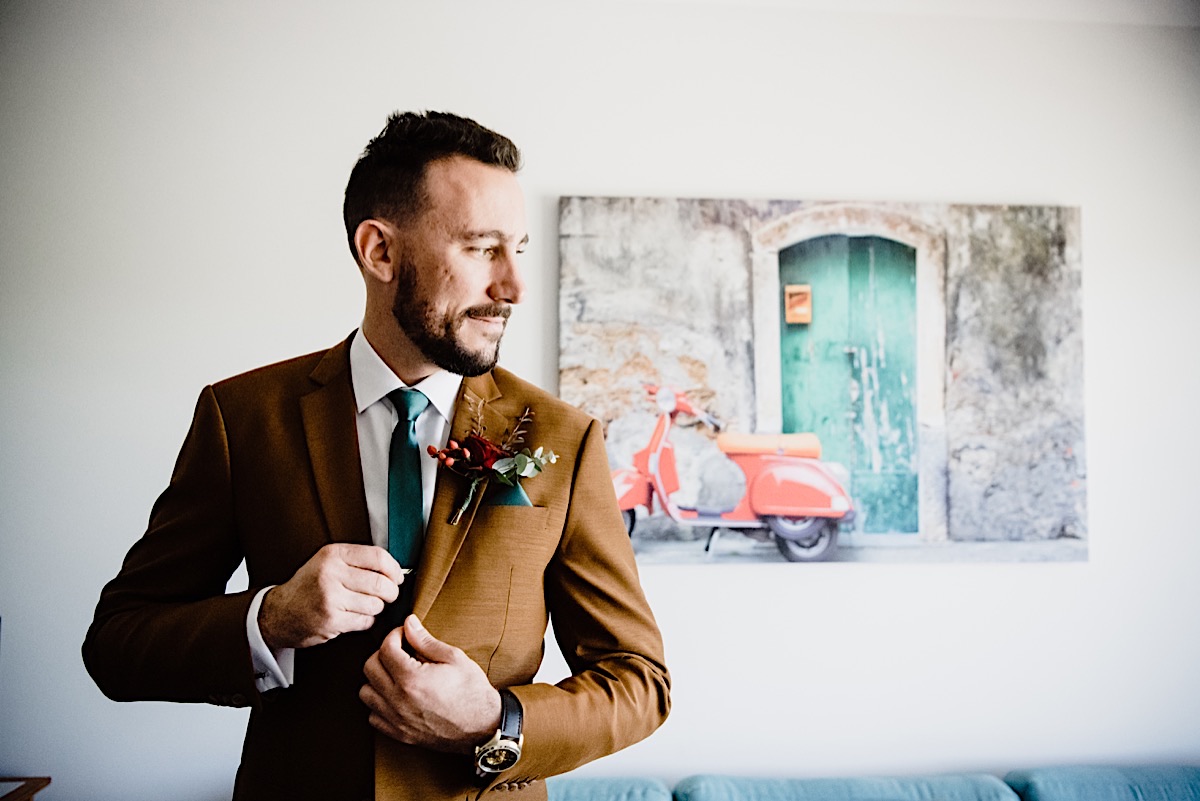 Mantra Albury Wedding - Taegan & Matt - Albury Wodonga Wedding Photographer