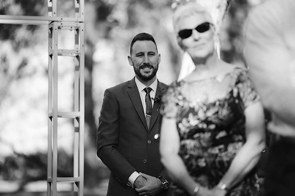 Mantra Albury Wedding - Taegan & Matt - Albury Wodonga Wedding Photographer